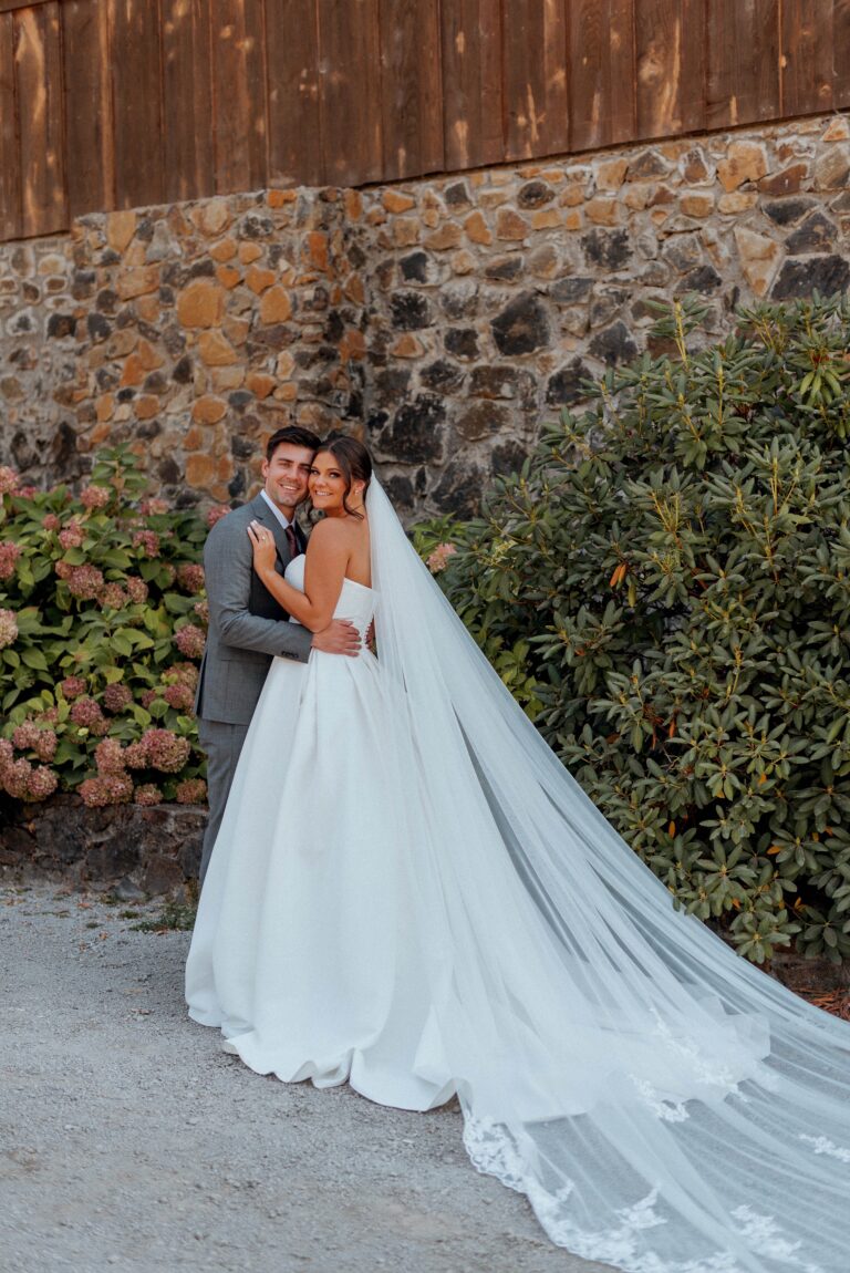 A Tuscany-Inspired Maysara Winery PNW Wedding | sierrarosephotography.com